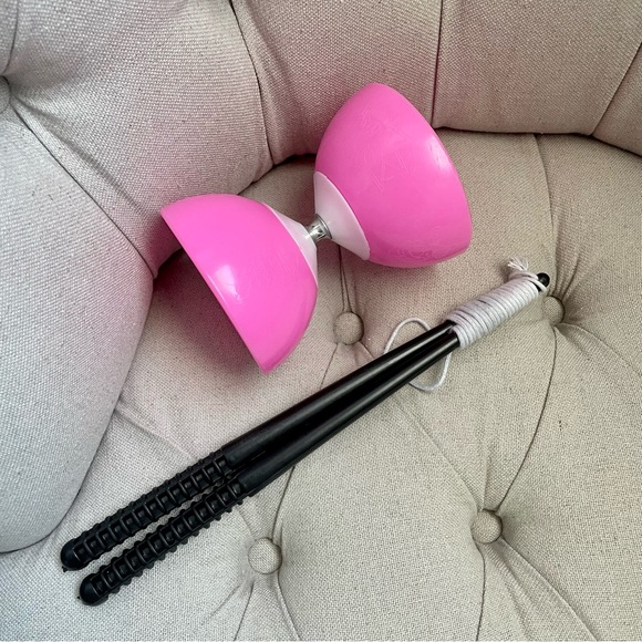 Games | Plastic Bowl Diabolo Juggling Hot Pink Chinese Yo Yo Game Toy W ...